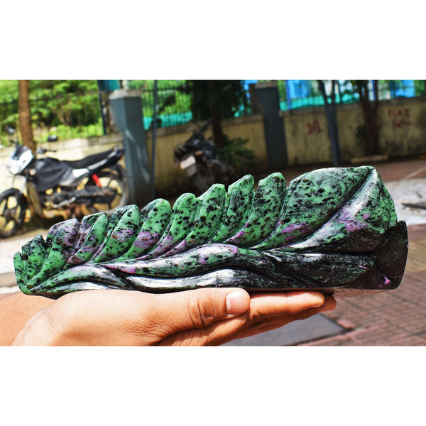 Craftsmen Ruby Zoisite Hand Carved Genuine Crystal Gemstone Carving Hu